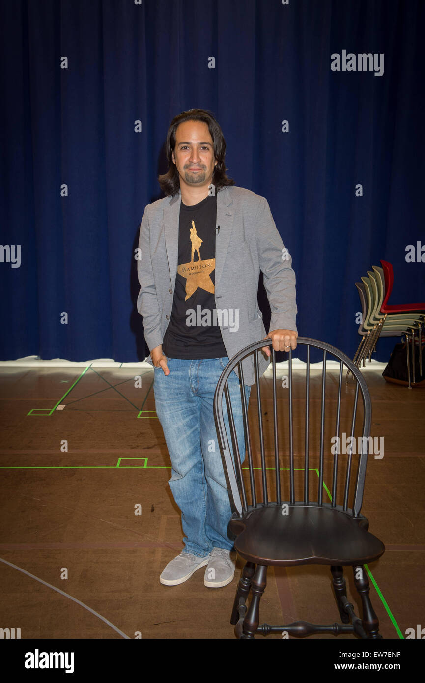 Hamilton cast and lin manuel miranda hi-res stock photography and ...