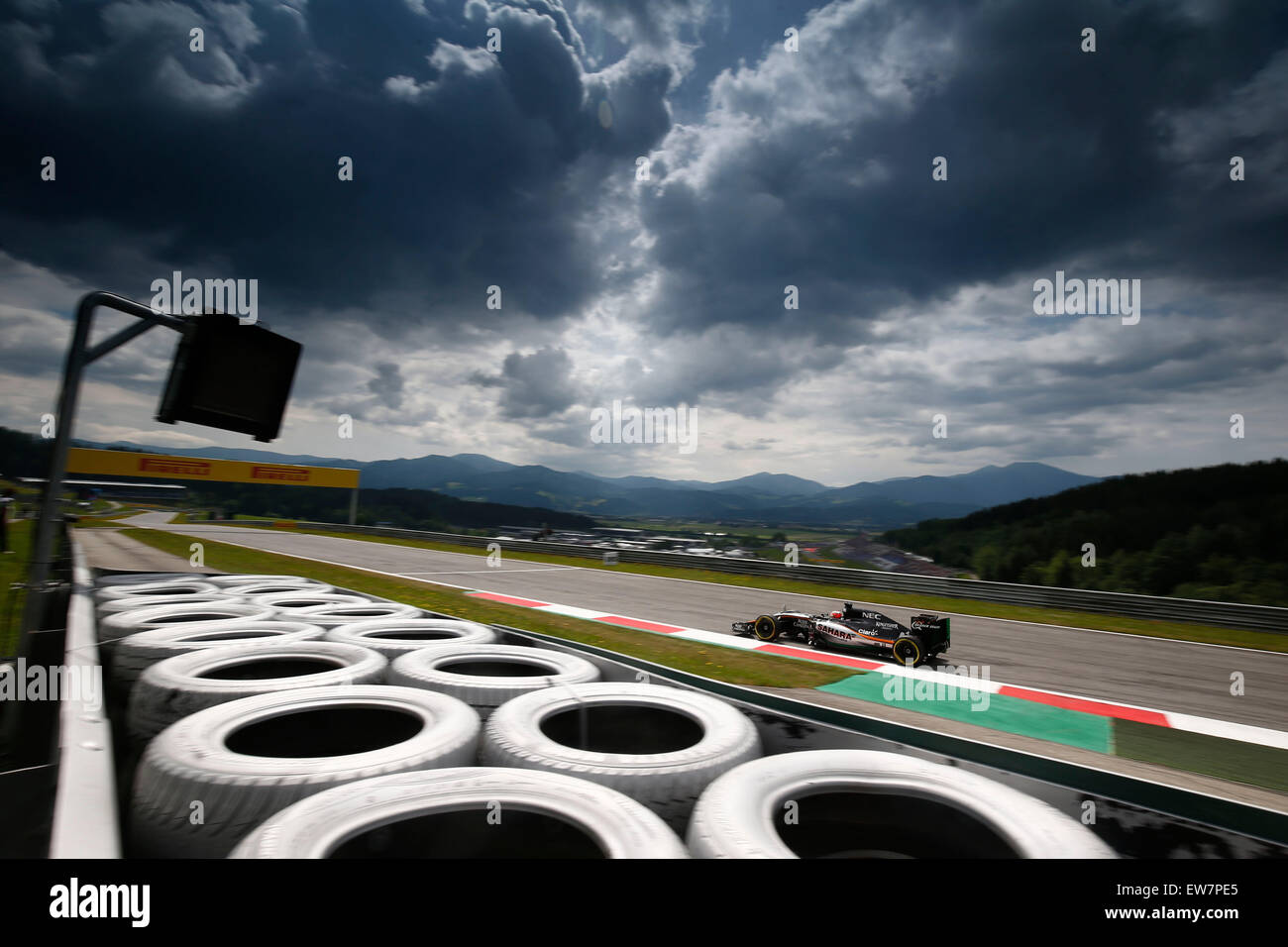 Red bull ring rennen hi-res stock photography and images - Alamy