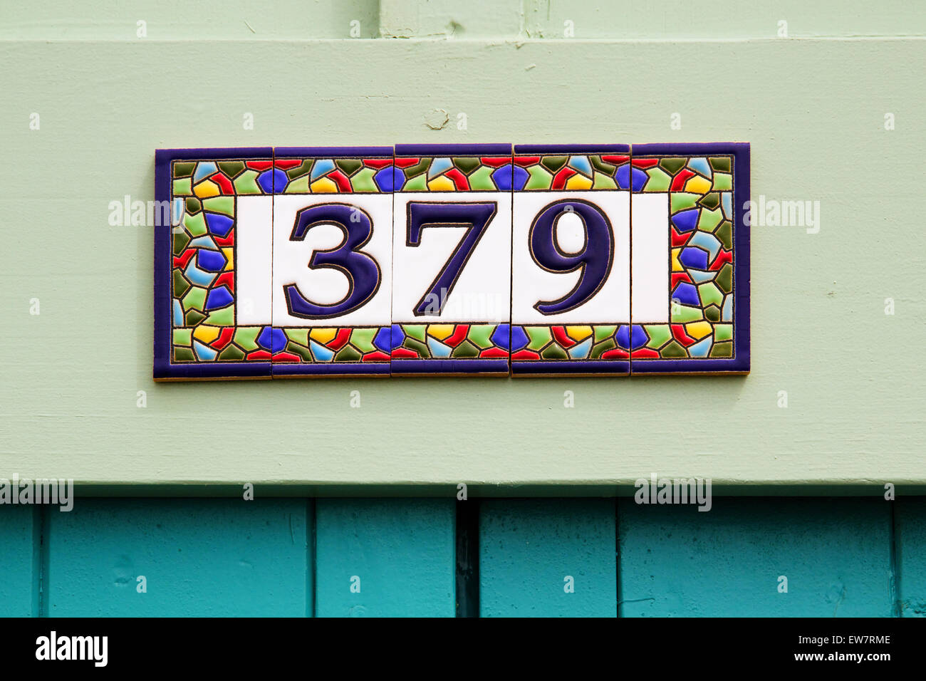 Wood tiles with numbers hi-res stock photography and images - Alamy