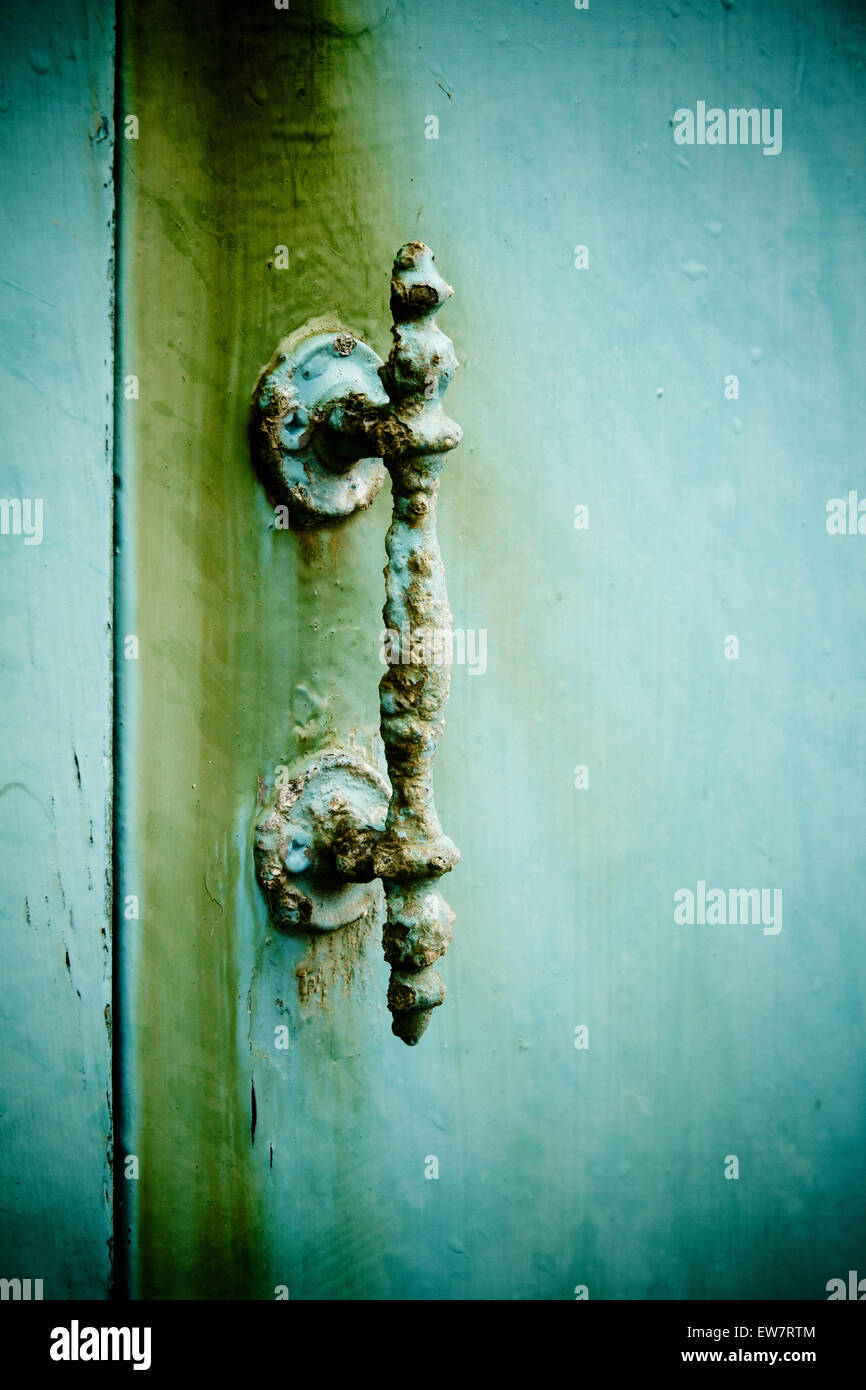 Old rusty handle Stock Photo - Alamy