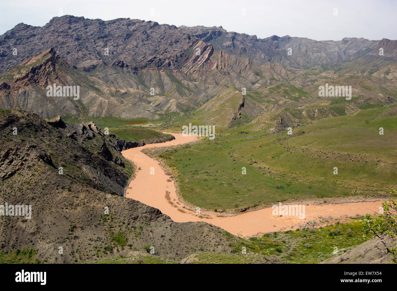 The muddy Hari Rud river, at the border between Iran & Afghanistan ...