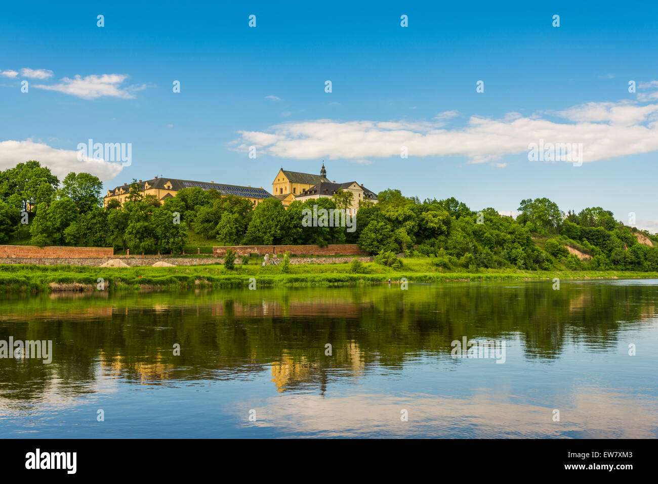 Bug castle hi-res stock photography and images - Alamy
