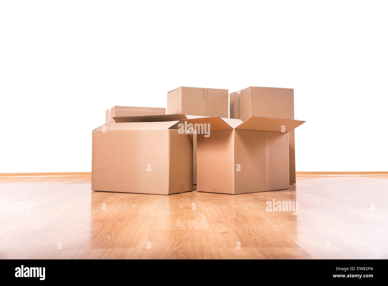 Piled up moving box hi-res stock photography and images - Alamy