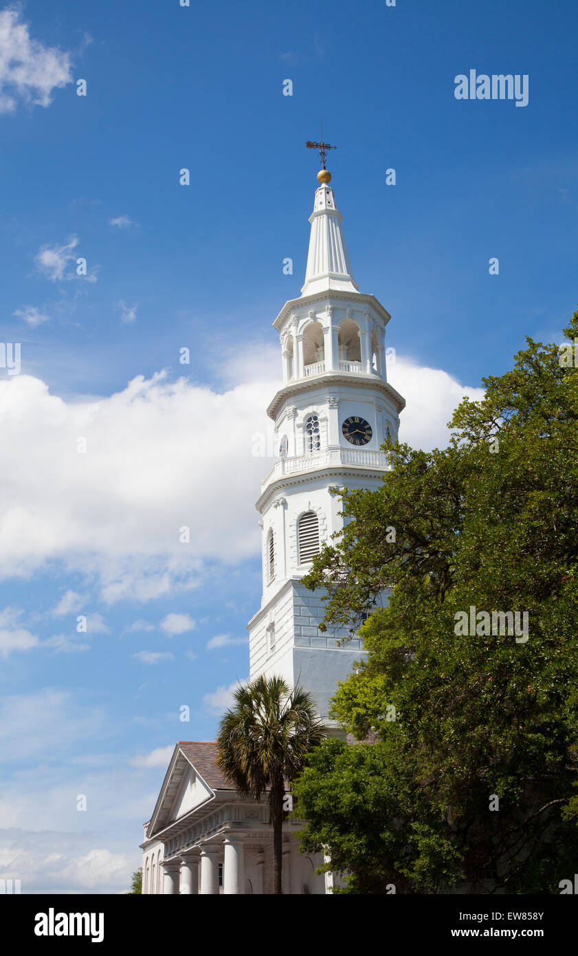 White church steeple in Charleston, South Carolina USA Stock Photo - Alamy