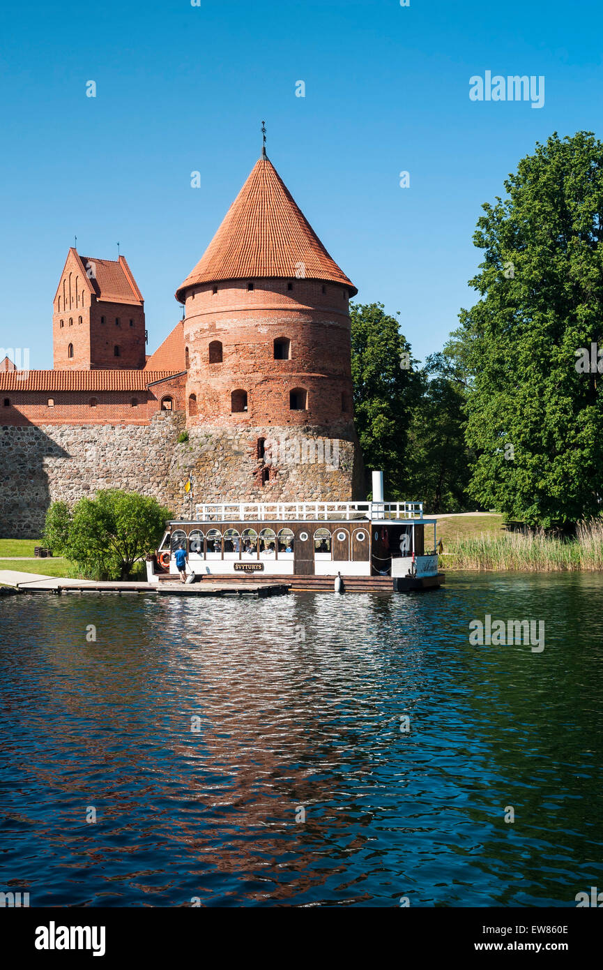 Trakai boat hi-res stock photography and images - Alamy