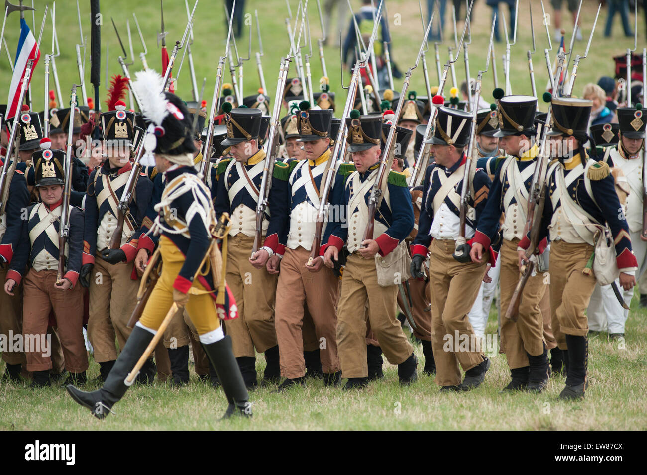 Lions Mound, Waterloo, Belgium. 19th June, 2015. Preparations begin in ...