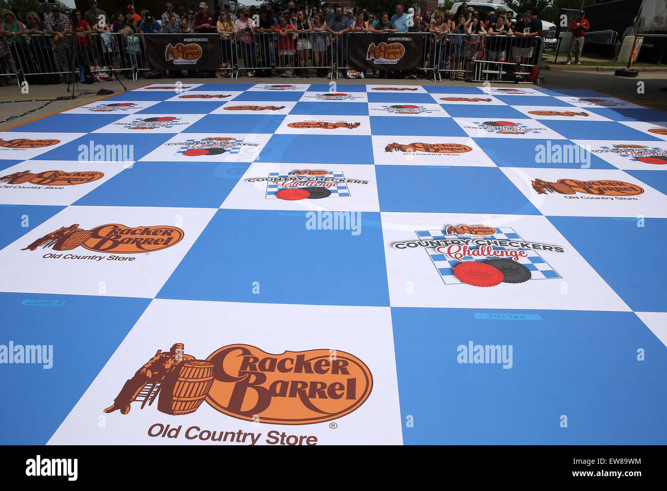 Cracker Barrel Old Country Store Country Checkers Challenge During ACM ...