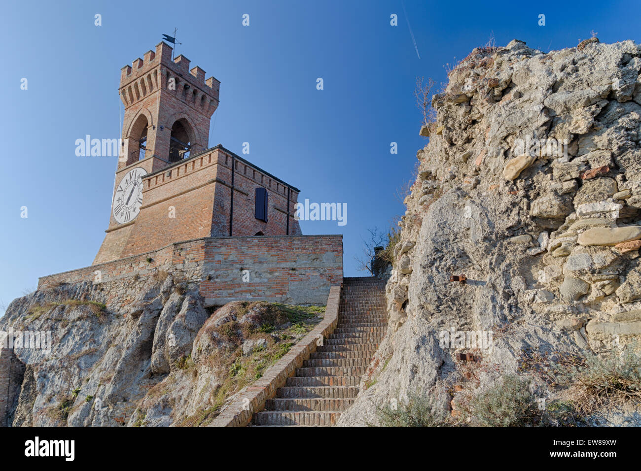 Medieval crenellated brick wall clock hi-res stock photography and ...