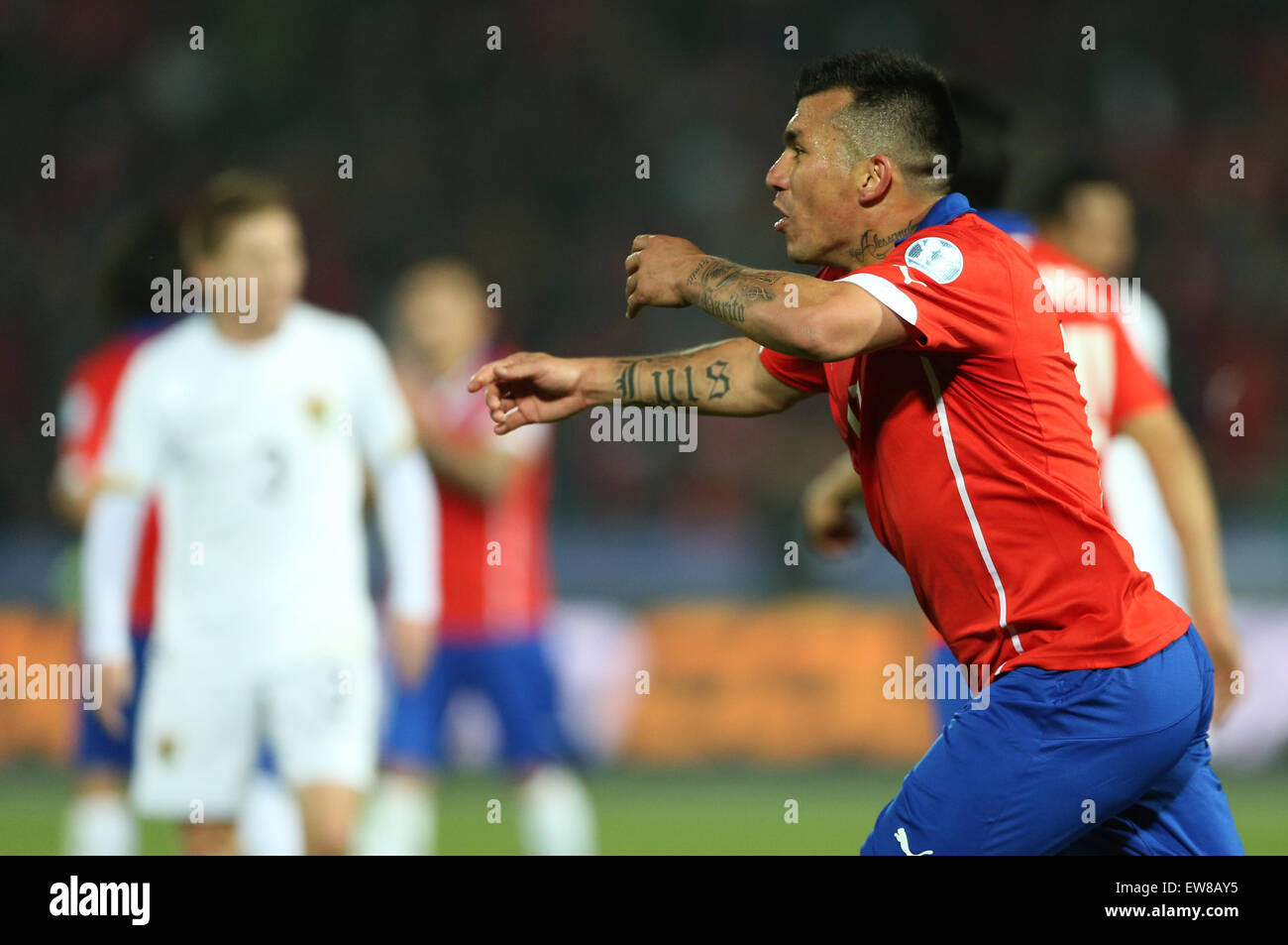 Santiago, Chile. 19th June, 2015. Chile's Gary Medel celebrates his ...