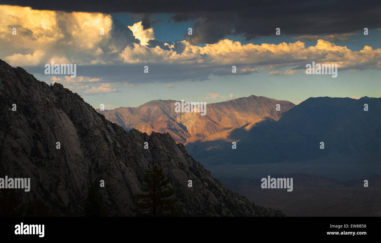 Inyo Mountains and Owens Valley, Eastern Sierras, California Stock ...