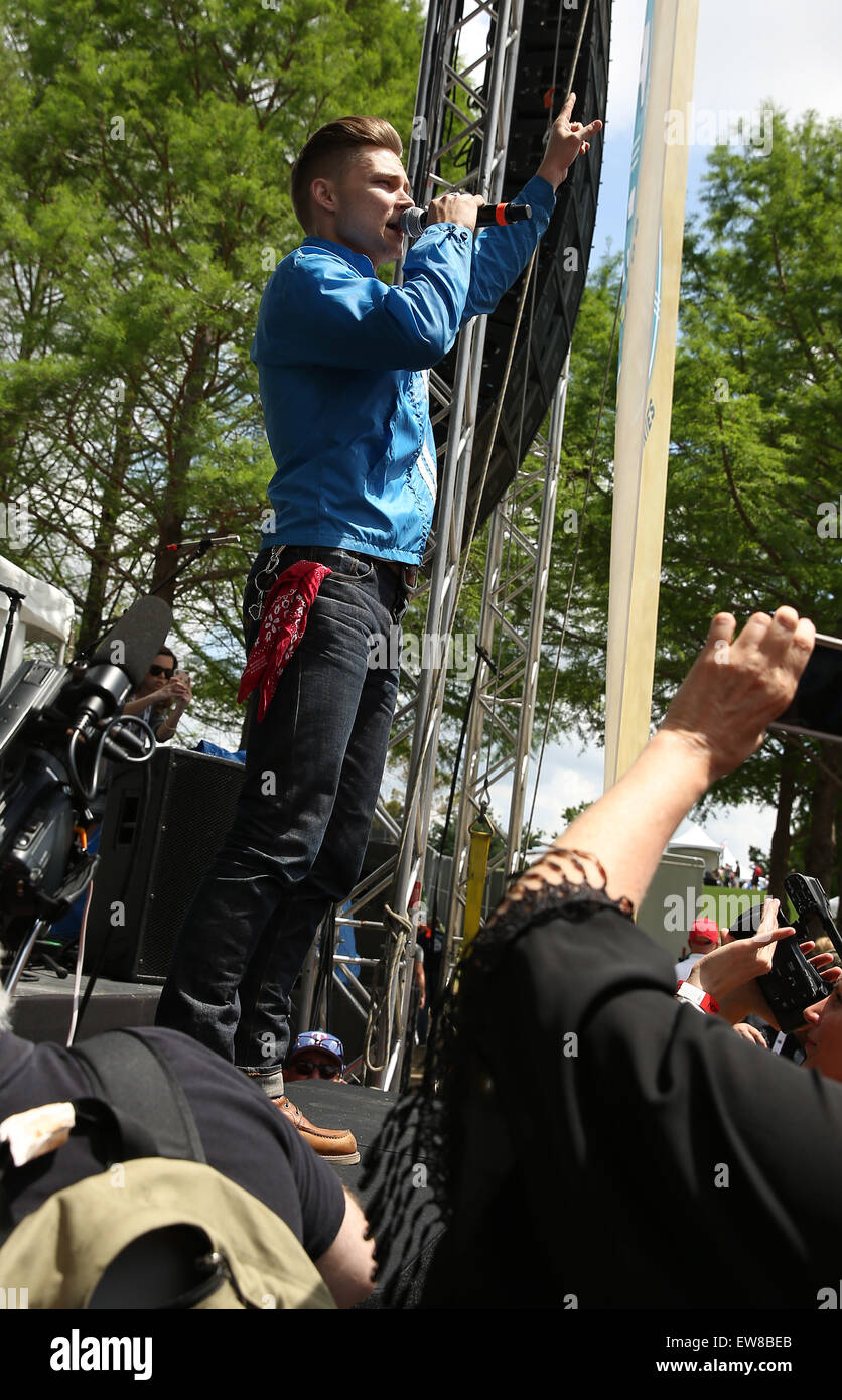 ACM Party for a Cause Festival Day 2 at Globe Life Park in Arlington ...