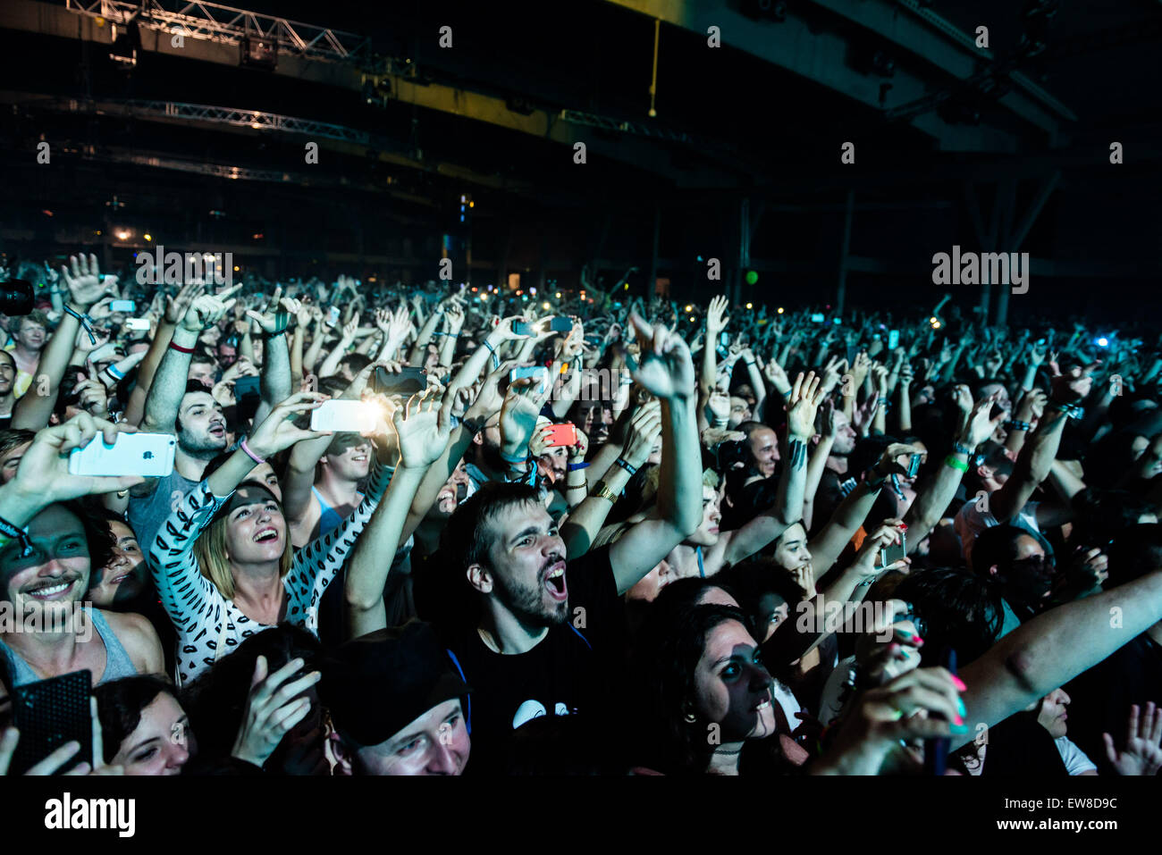 Rap music fans crowd hi-res stock photography and images - Alamy