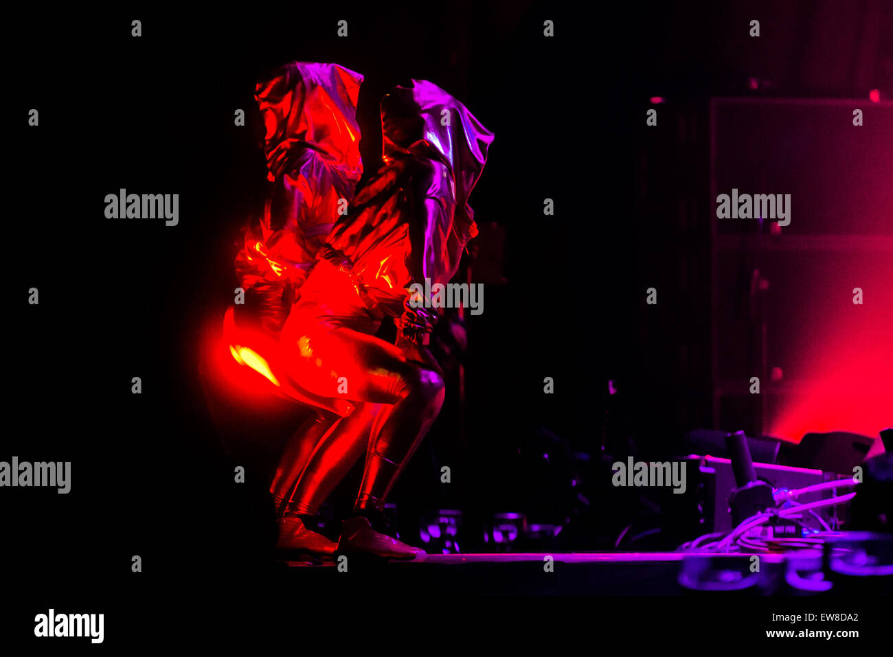 Barcelona, Catalonia, Spain. 20th June, 2015. Dancer accompany South ...