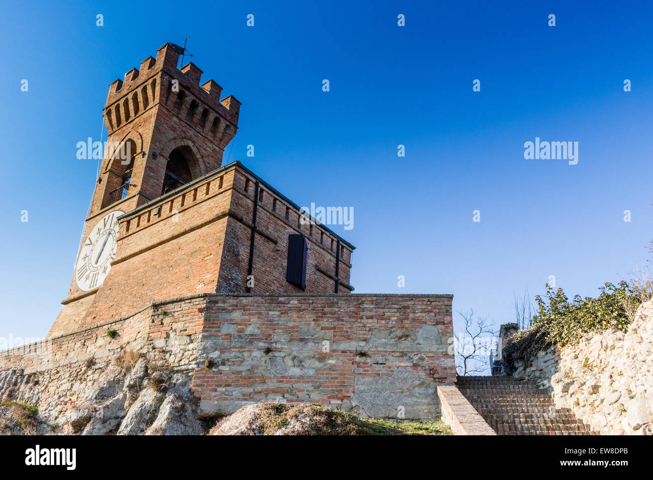 Medieval crenellated brick wall clock hi-res stock photography and ...