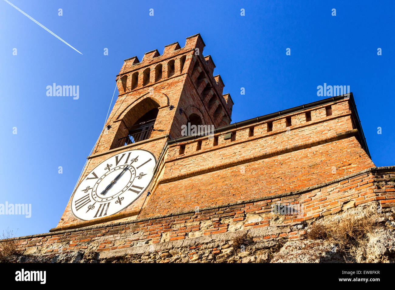 Medieval crenellated brick wall clock hi-res stock photography and ...