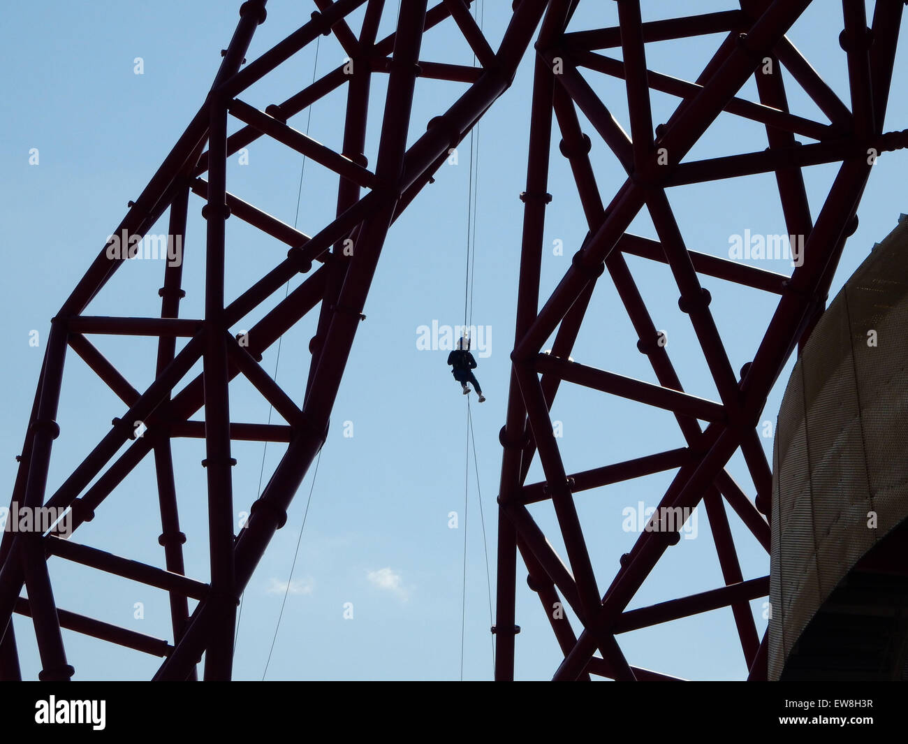 Abseiling orbit tower hi-res stock photography and images - Alamy