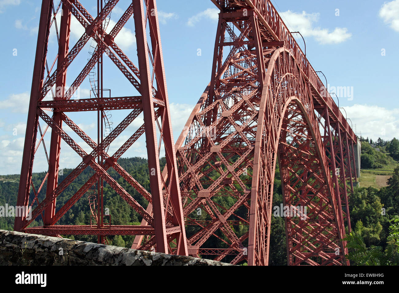 Viaduc de garabit hi-res stock photography and images - Alamy