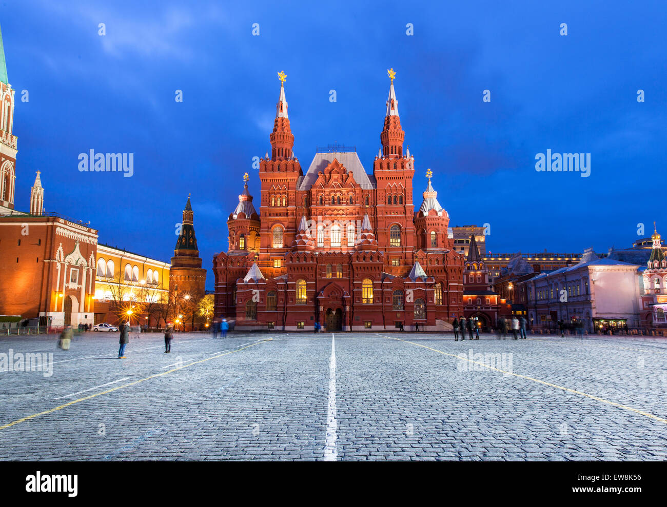 Red square moscow hi-res stock photography and images - Alamy