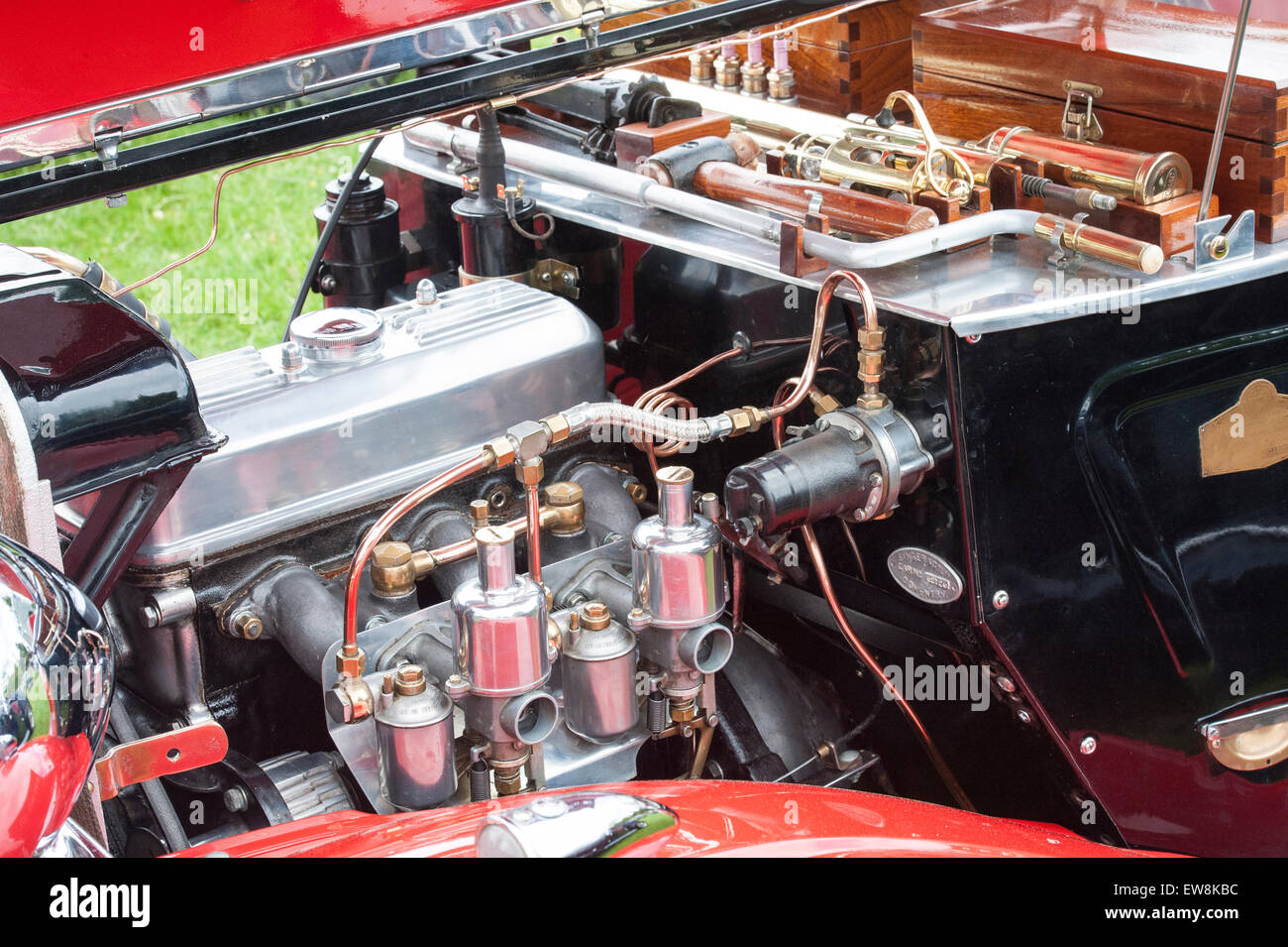 Motor manufacturing company, coventry hi-res stock photography and ...