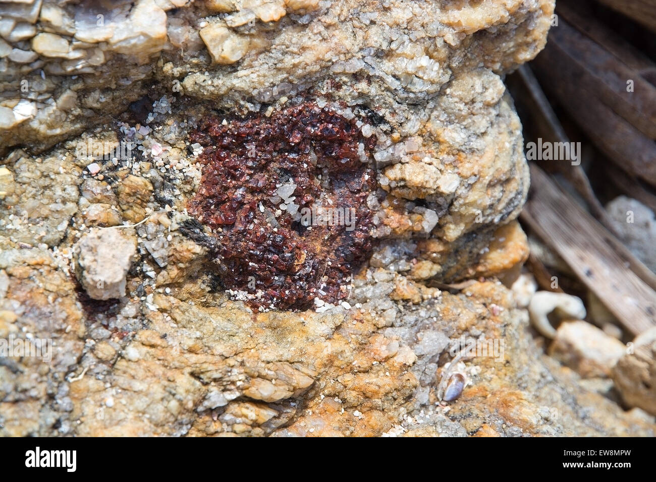 Geology minerals spinel nature hi-res stock photography and images - Alamy