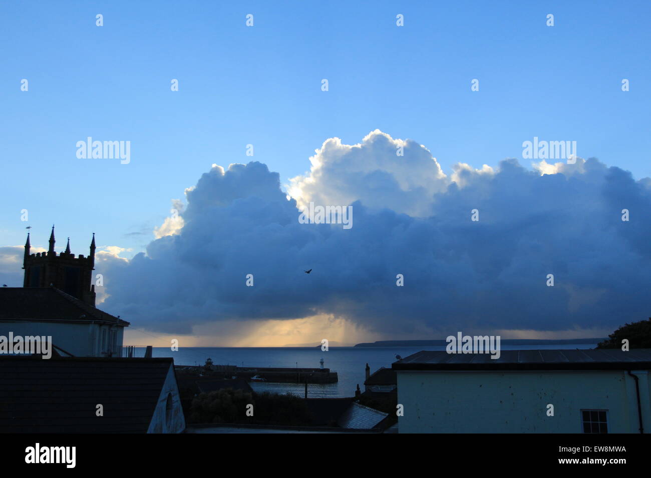 Calm sunrise st ives cornwall hi-res stock photography and images - Alamy