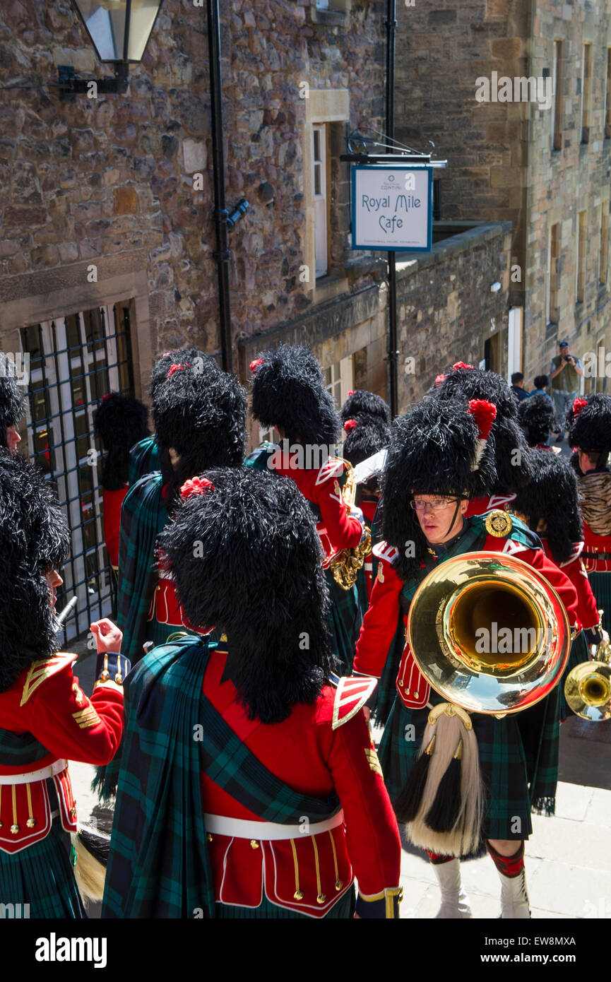 Scottish guard regiment edinburgh scotland hi-res stock photography and ...