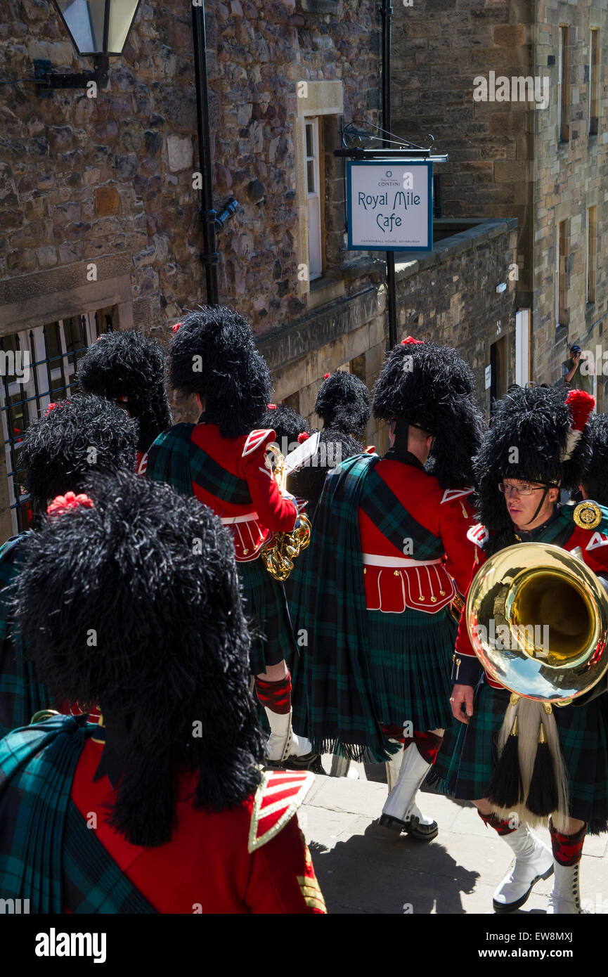 Scottish guard regiment edinburgh scotland hi-res stock photography and ...