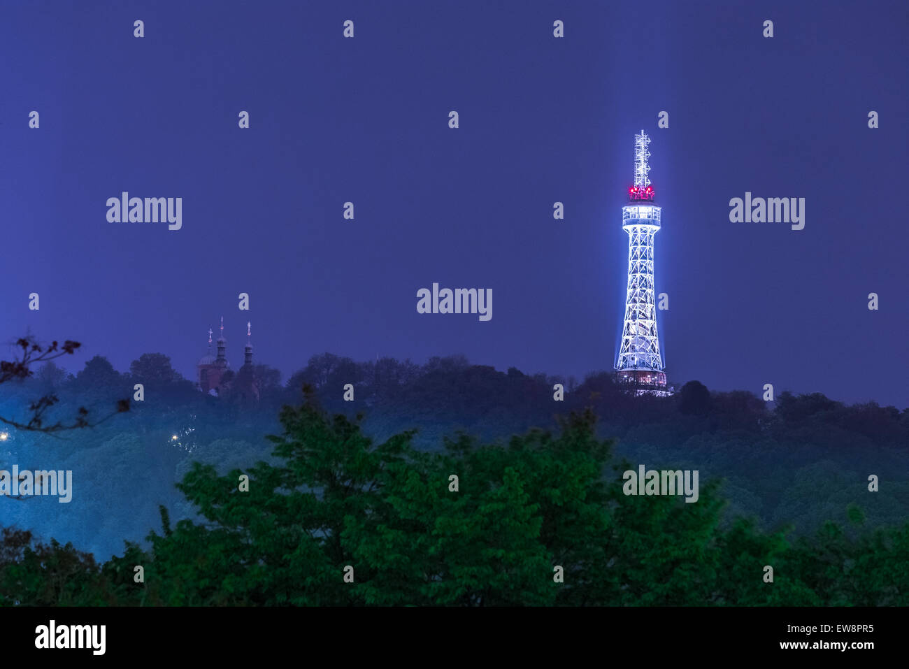 Petrin Tower (Petrinska Rozhledna) illuminated at night, Prague, Czech ...