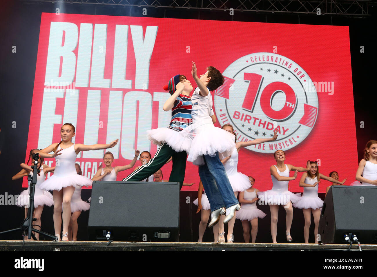 Billy elliot musical hi-res stock photography and images - Alamy