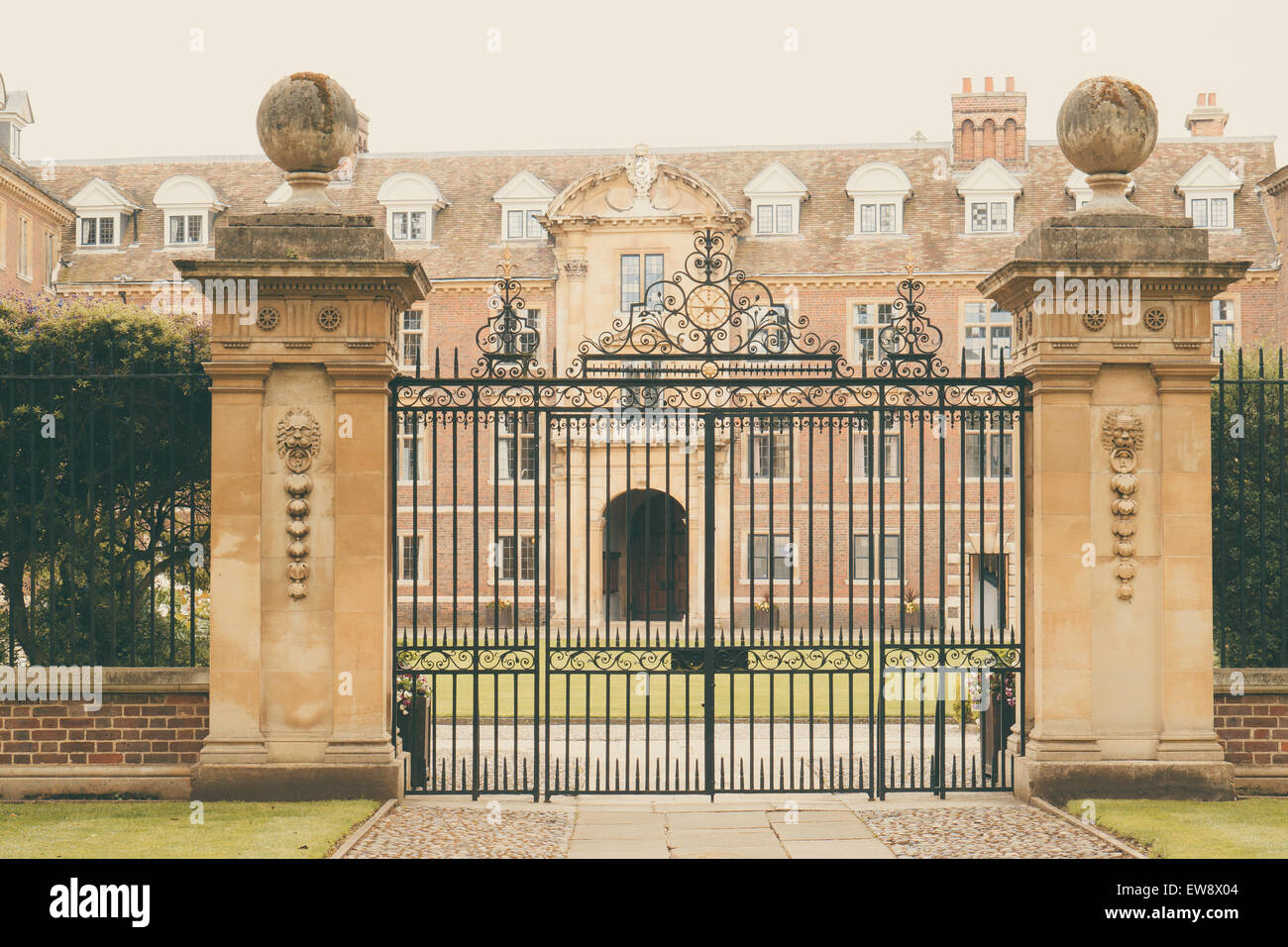 St catherines college university of cambridge hi-res stock photography ...