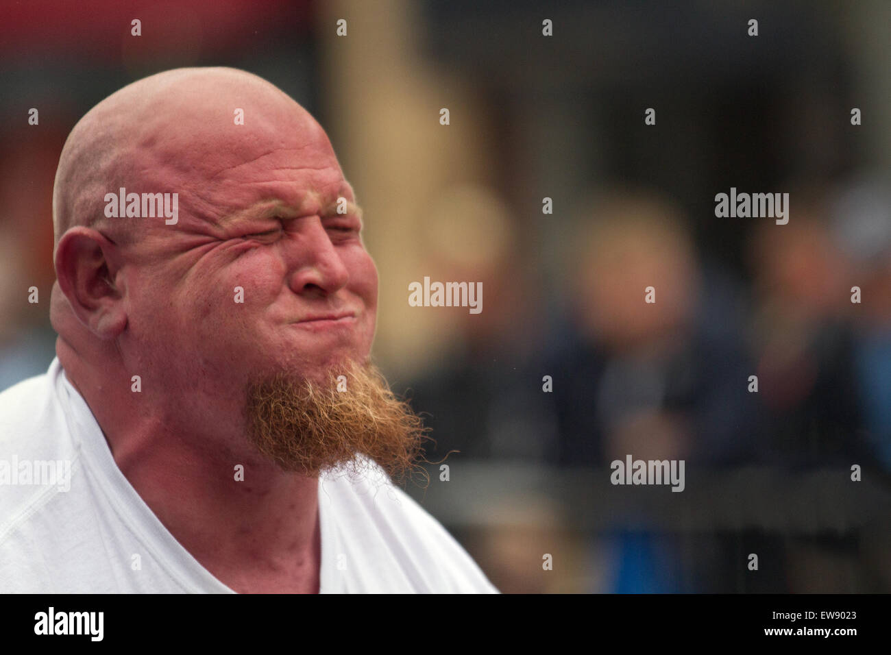 Bodybuilding bodybuilders competition fitness hi-res stock photography ...