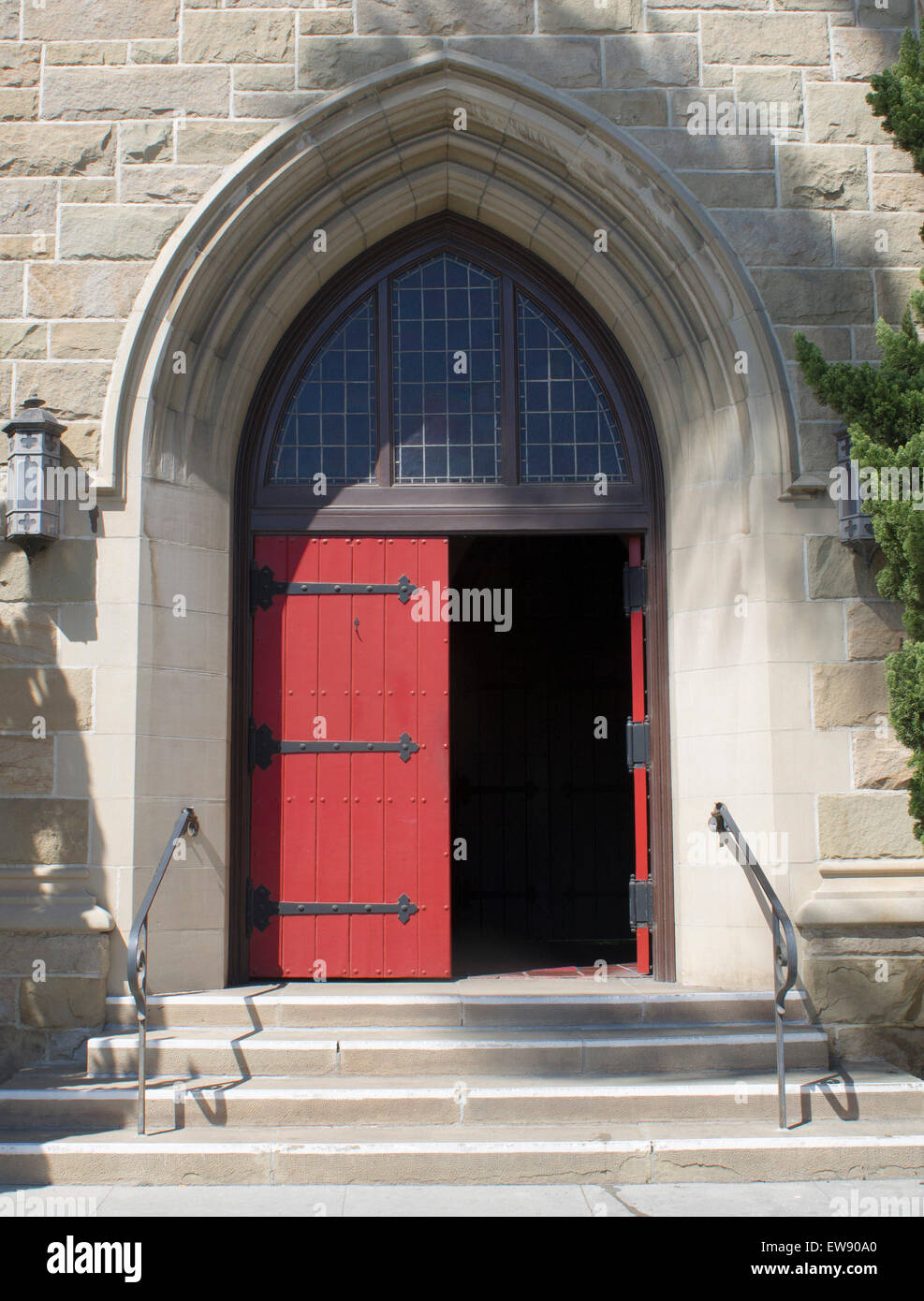 Church Entrances High Resolution Stock Photography and Images - Alamy