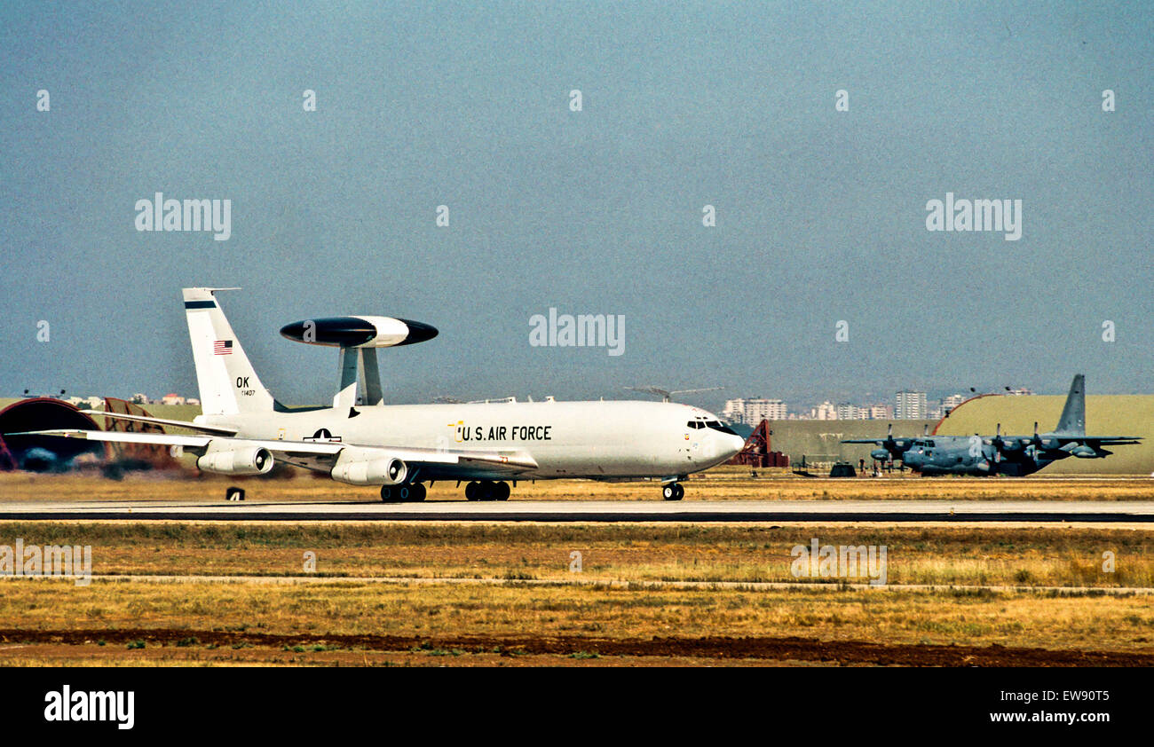 Usa. 1st Oct, 2013. USAF E-3 AWACS.Engineering, test and evaluation ...
