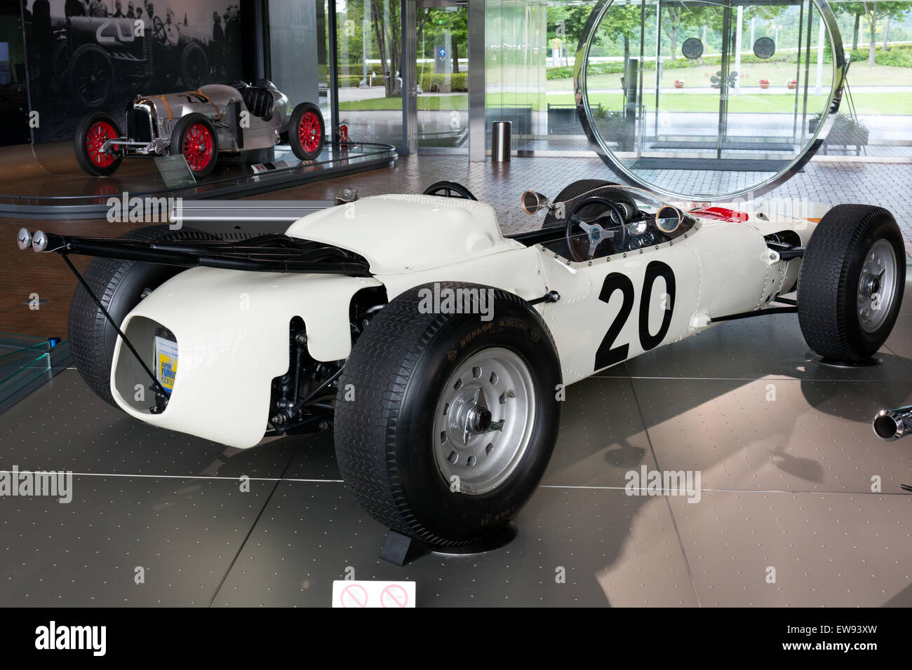 Honda RA271 rear-right Honda Collection Hall Stock Photo - Alamy