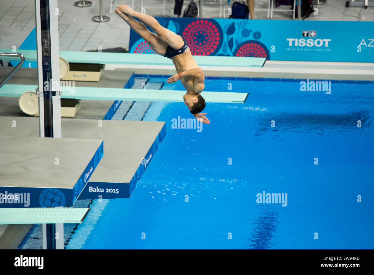 Mens 3m Springboard High Resolution Stock Photography and Images - Alamy