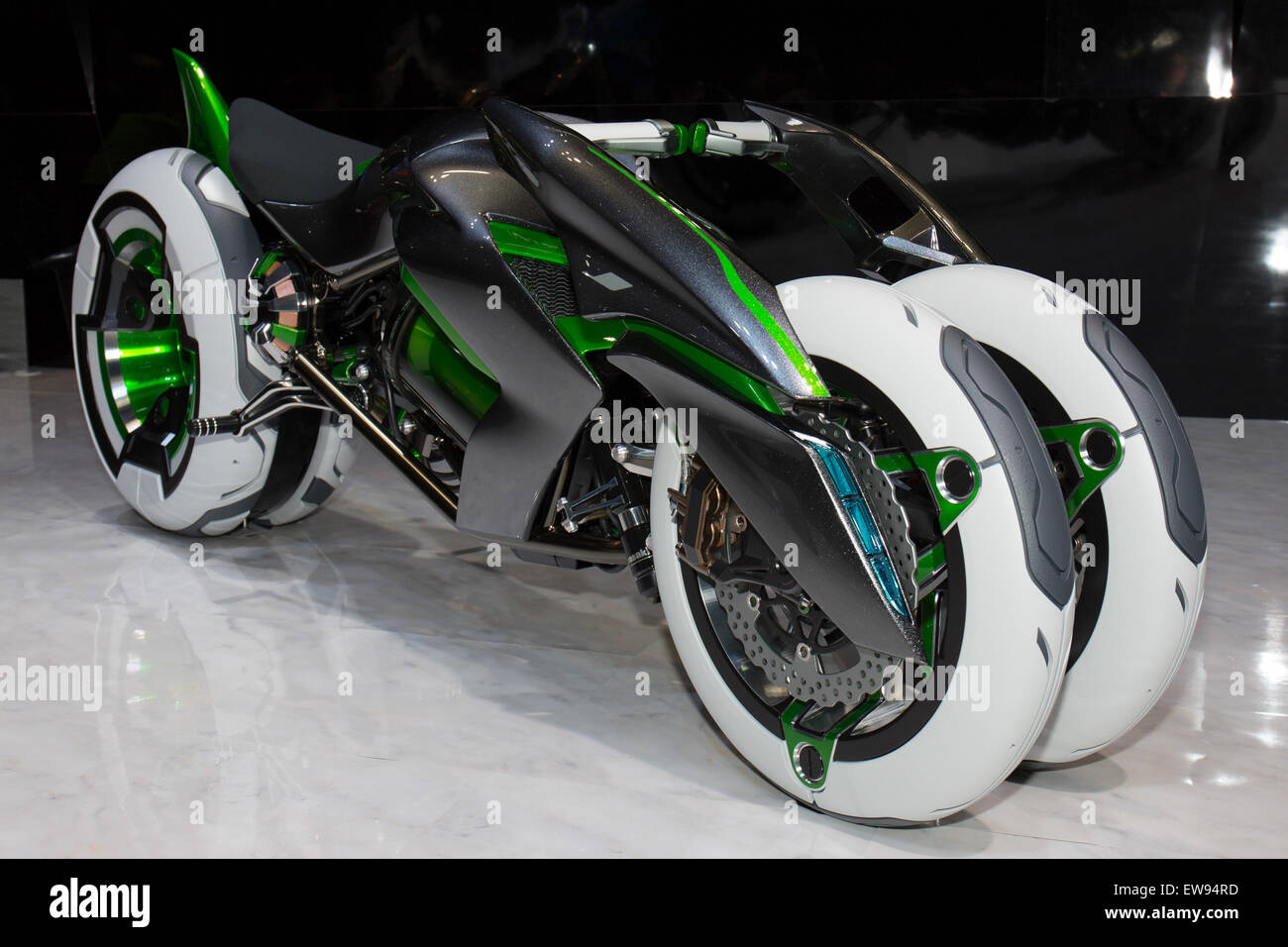 The front-right view of the Kawasaki J, showcased at the 2013 Tokyo ...