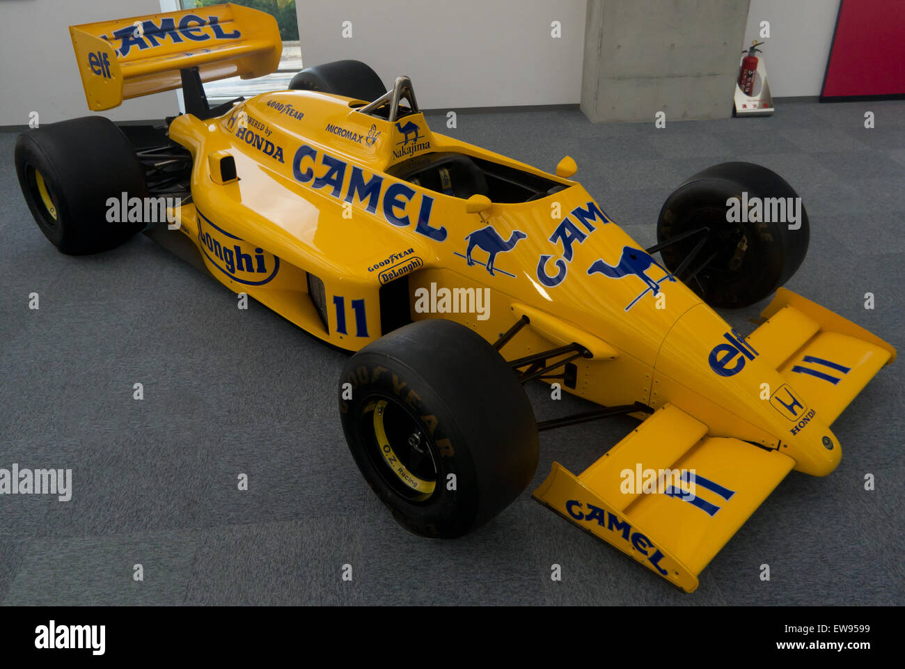 The right view of the Lotus 99T, displayed at the Honda Collection Hall ...