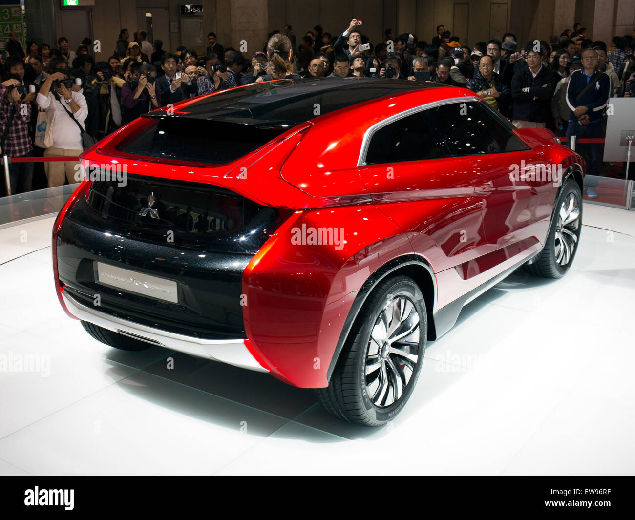 The Mitsubishi Concept XR-PHEV, displayed at the 2013 Tokyo Motor Show ...