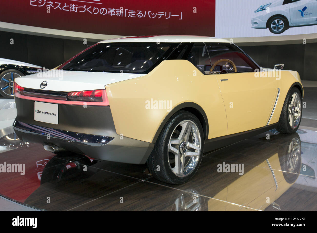 The Nissan IDx Freeflow rear-right view, displayed at the 2013 Tokyo ...