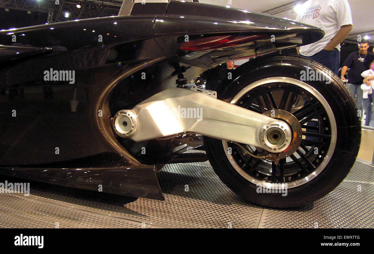 Unique tire setup hi-res stock photography and images - Alamy