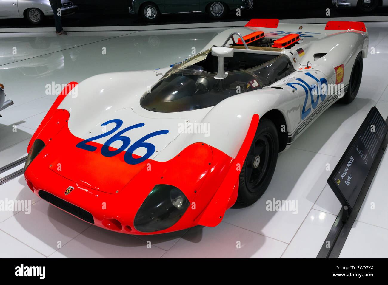 Porsche 908 spyder hi-res stock photography and images - Alamy