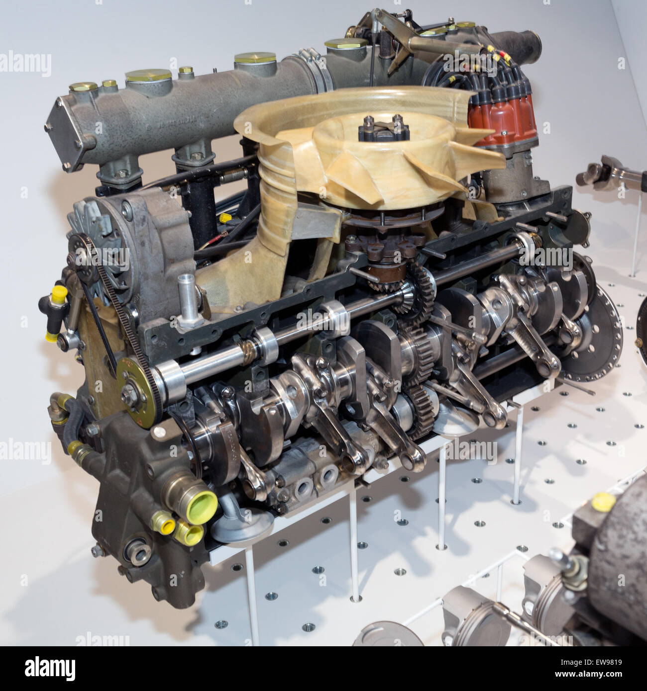 The cutaway display of the Porsche 912 engine for the 917-30, shown at ...