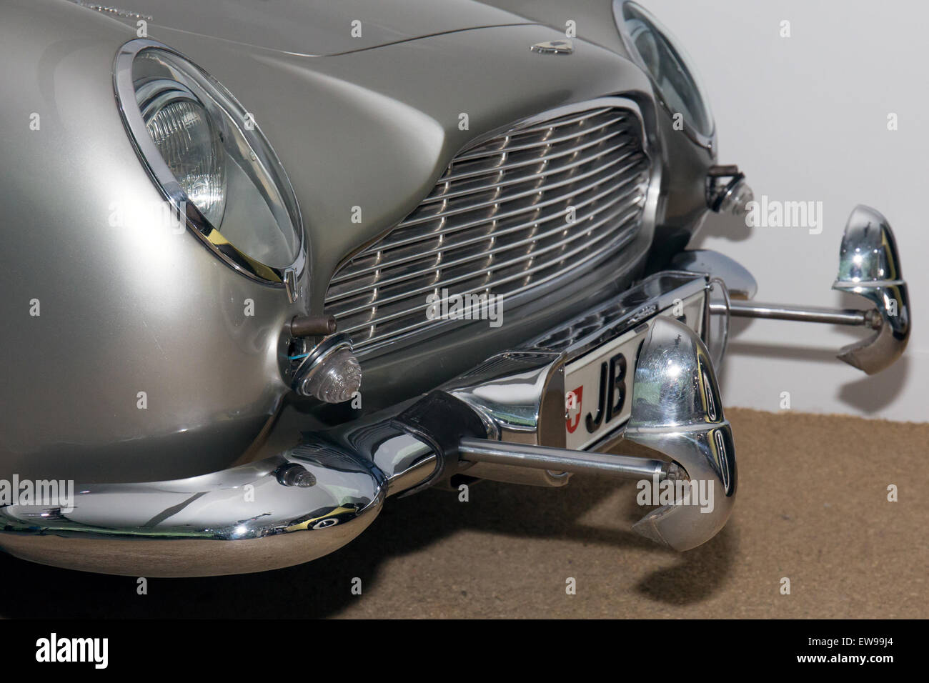 Aston martin db5 goldfinger hi-res stock photography and images - Alamy