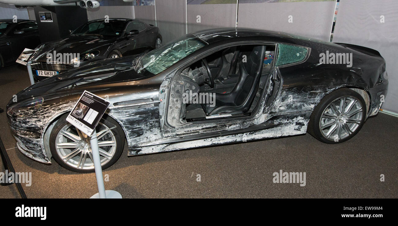 Aston martin dbs quantum of solace hi-res stock photography and images ...