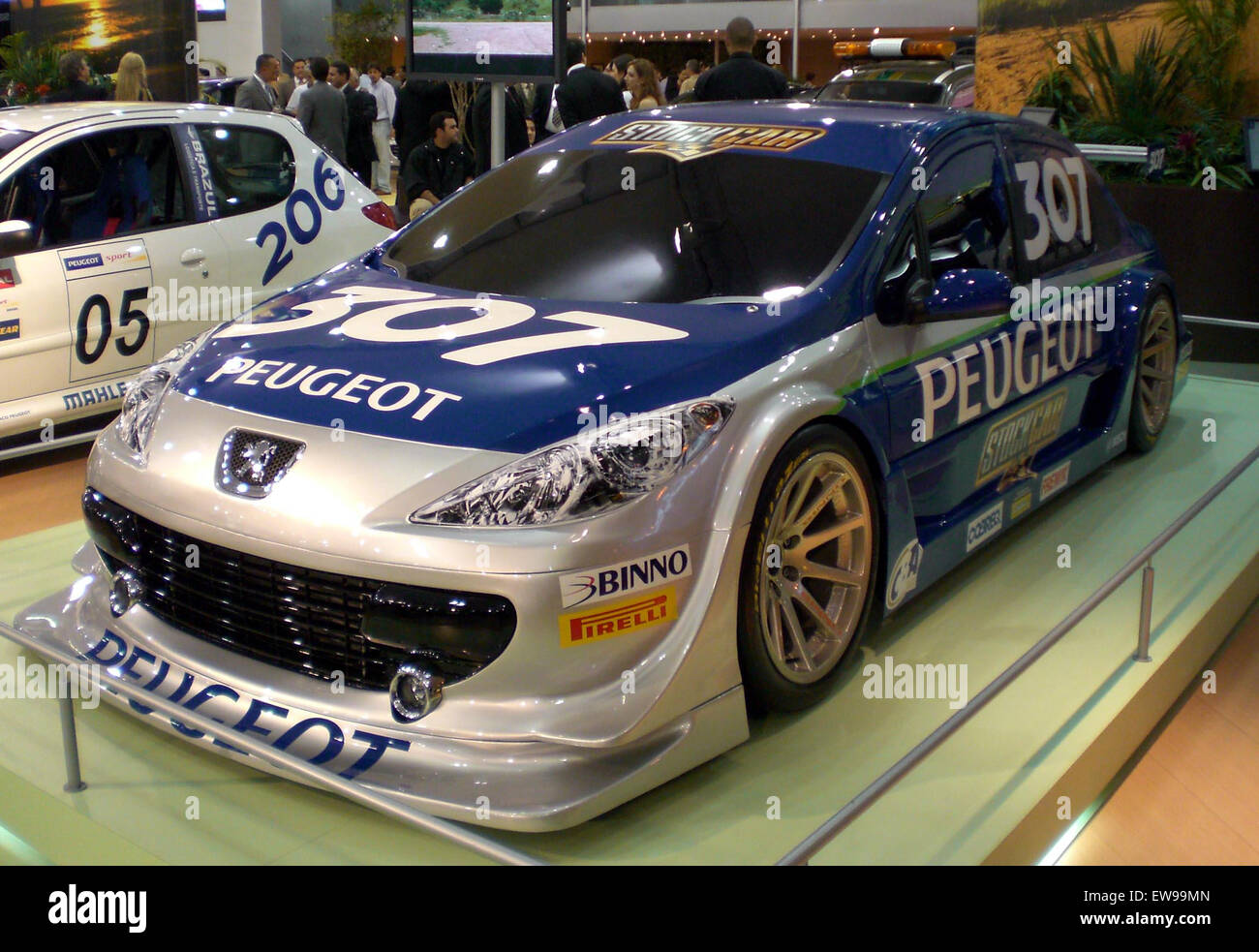 The Peugeot 307 concept car was part of the Stock Car V8 Brasil 2007 ...
