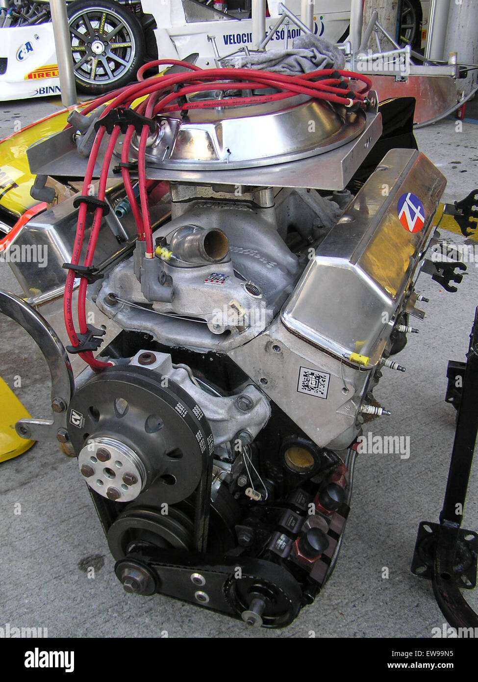 Chevrolet V8 Engine Stock Photos & Chevrolet V8 Engine Stock Images - Alamy