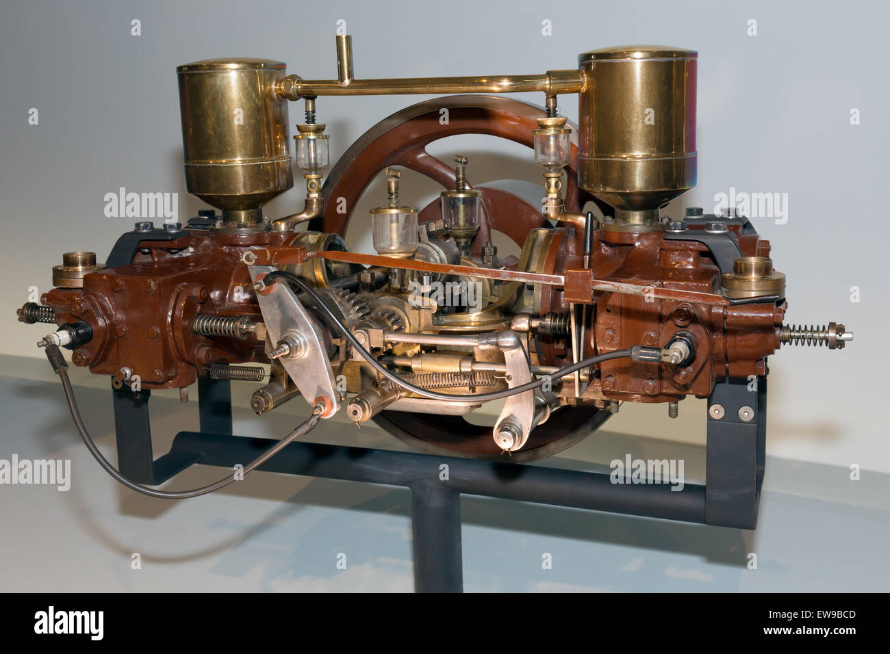 The Benz 2-cylinder engine, displayed at the Mercedes-Benz Museum ...