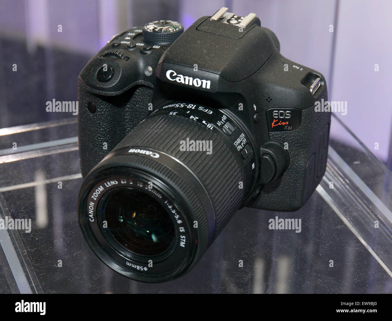 The Canon EOS Kiss X8i (2015) is a digital SLR camera designed for both ...