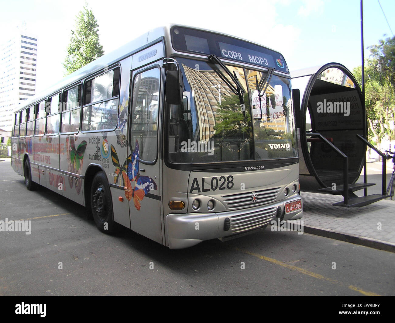 2006 bus hi-res stock photography and images - Alamy