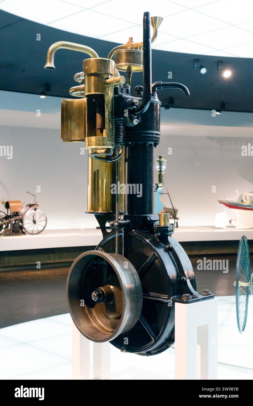 The Daimler Standuhr engine is a historically significant mechanical ...